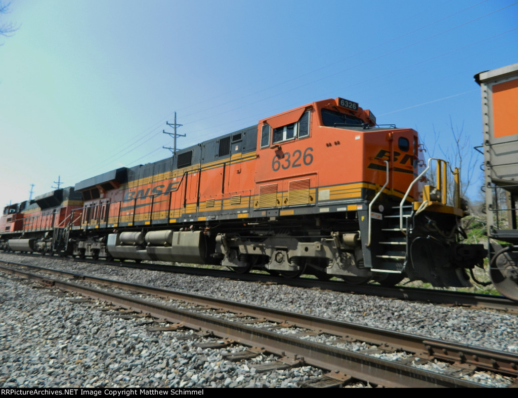 BNSF 6326